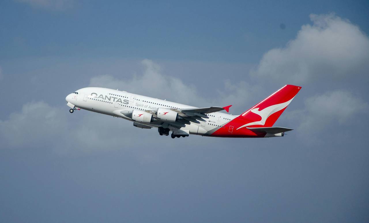 The Complete Guide to Qantas Frequent Flyer - point.me