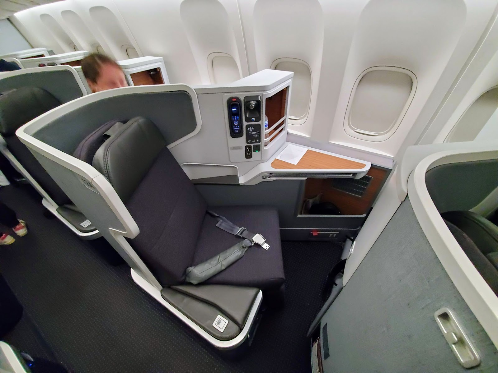 American Airlines Business Class: What It’s Like and How to Fly for ...